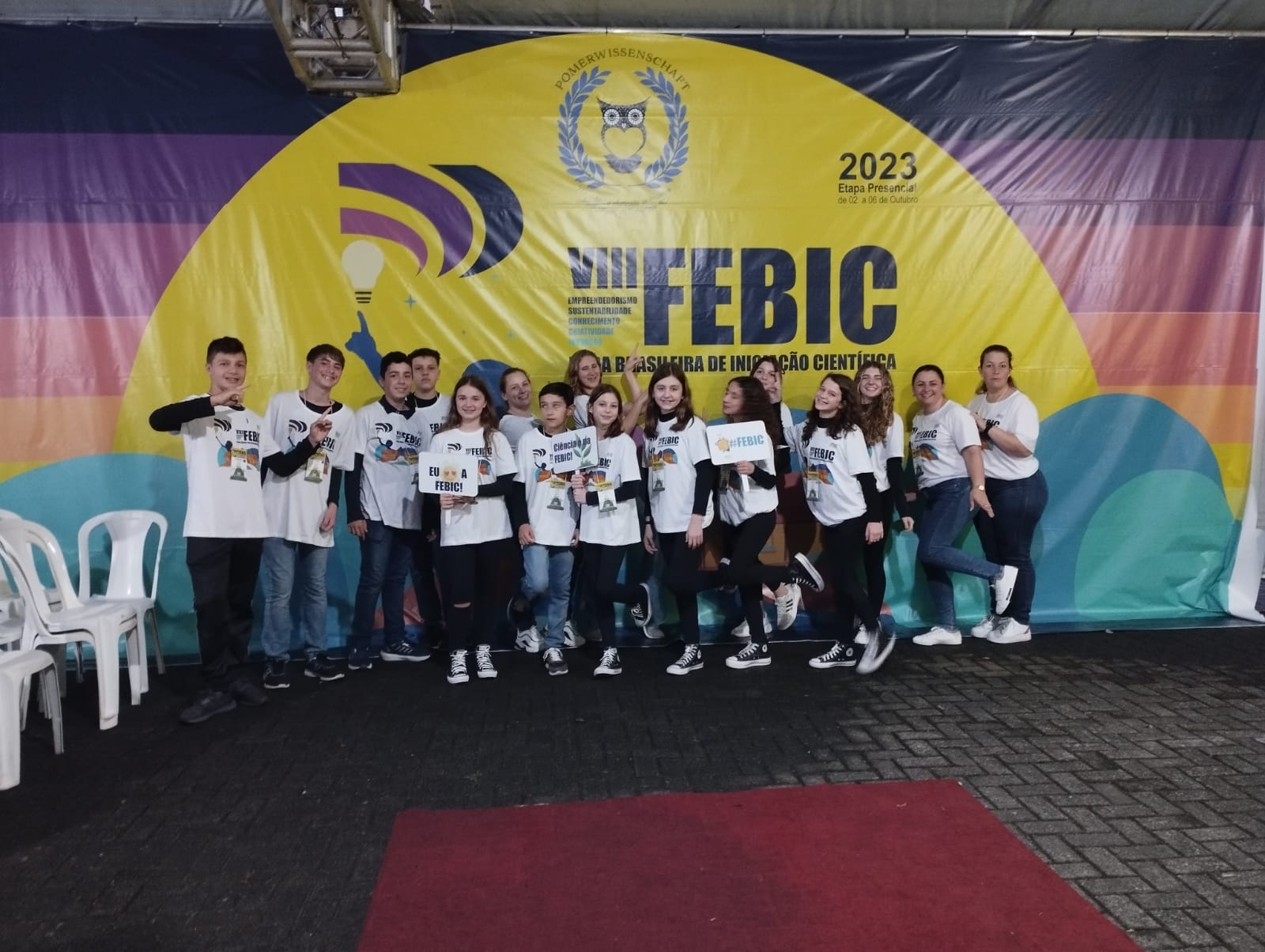 Estudantes da Deolindo Zílio voltam de Pomerode com quatro premiações ...