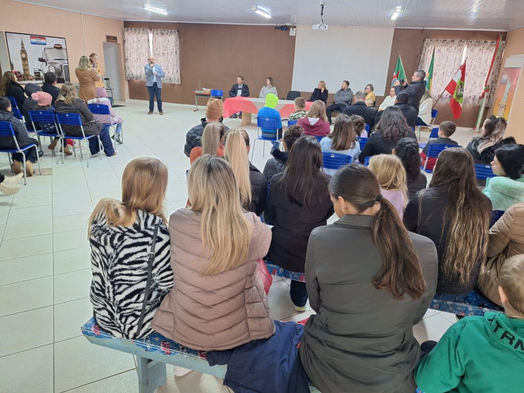 Vídeo: Paial celebra 29 anos com grande programação - BelosF7