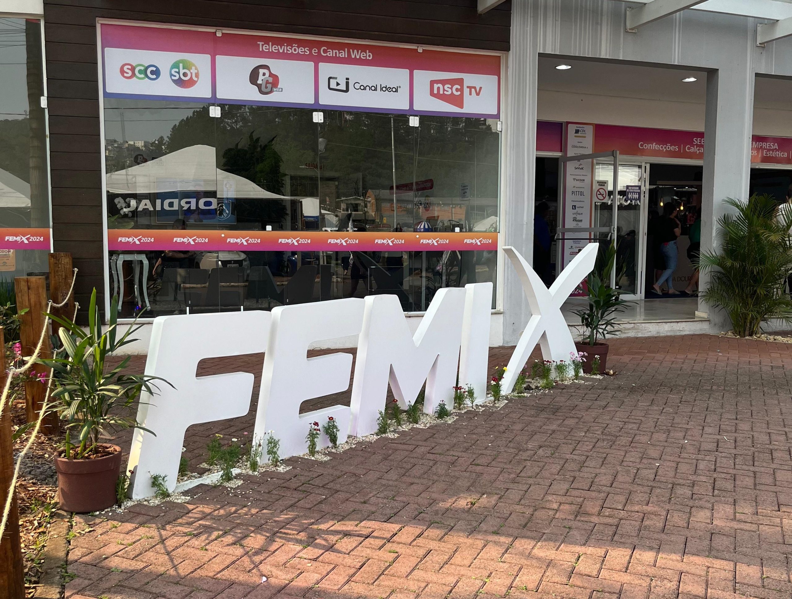 OUÇA: Belos Entrevista sobre a FEMIX - BelosF7