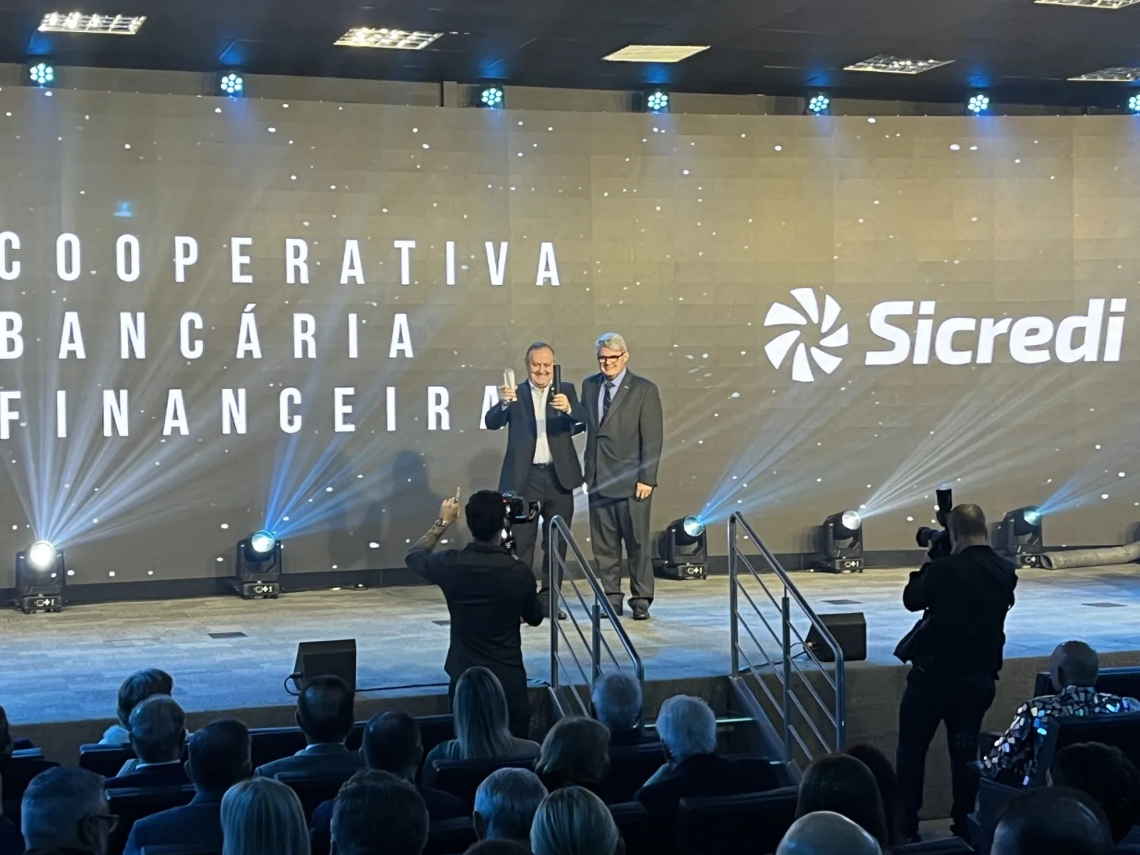 Sicredi é a cooperativa de crédito mais lembrada no Top of Mind 2025 ...